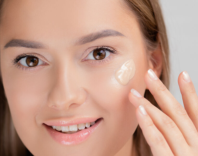 Правильный порядок нанесения макияжа: рассказывают визажисты - Я Покупаю